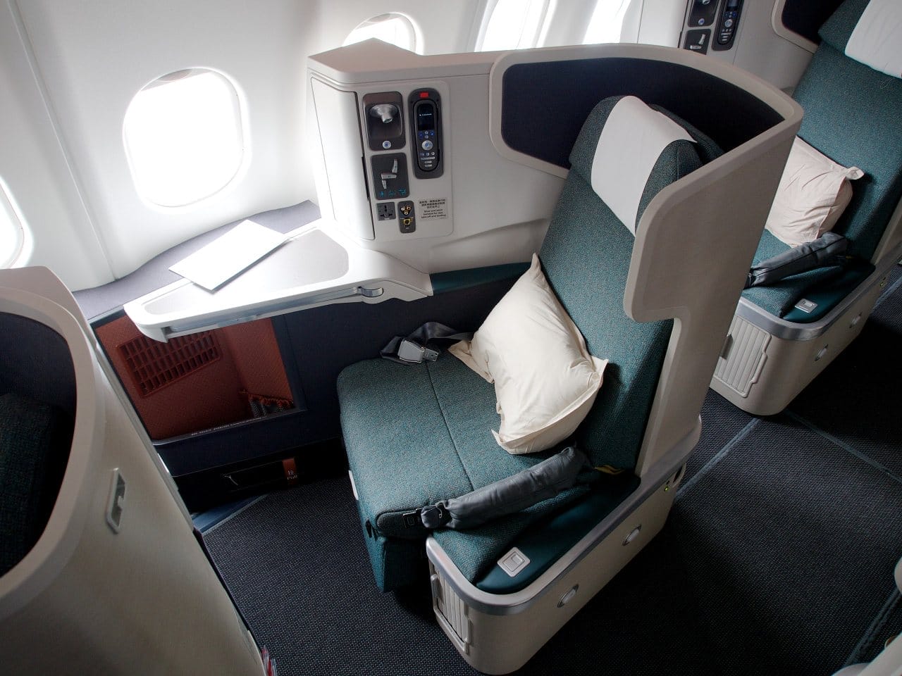 Cathay Pacific Asia Miles offering 10% bonus for credit card points transfers - The MileLion
